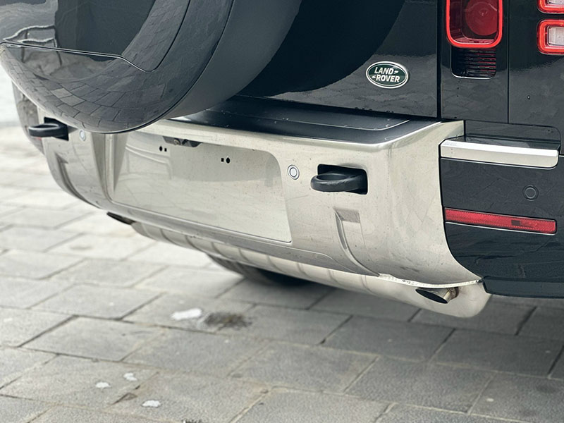 Land Rover Defender 110 2025 | Giá xe Land Rover Defender 110 2025 mới nhất + Ưu đãi tốt nhất